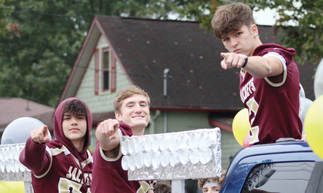 Picture This: Williamstown Buzzes | News, Sports, Jobs - News and Sentinel